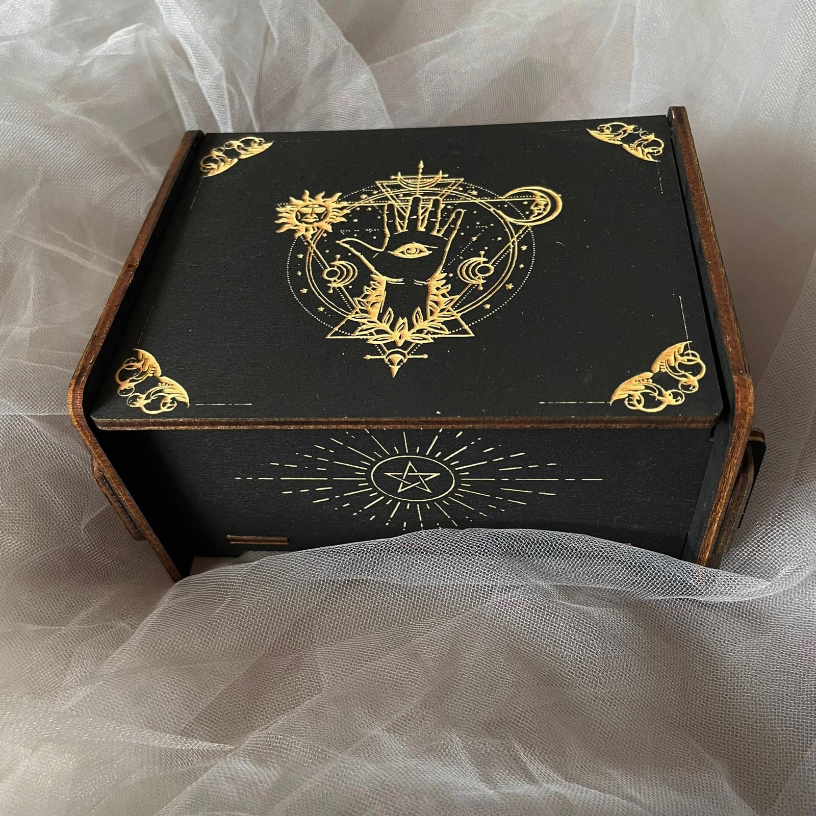Tomorrowland Ticket Box