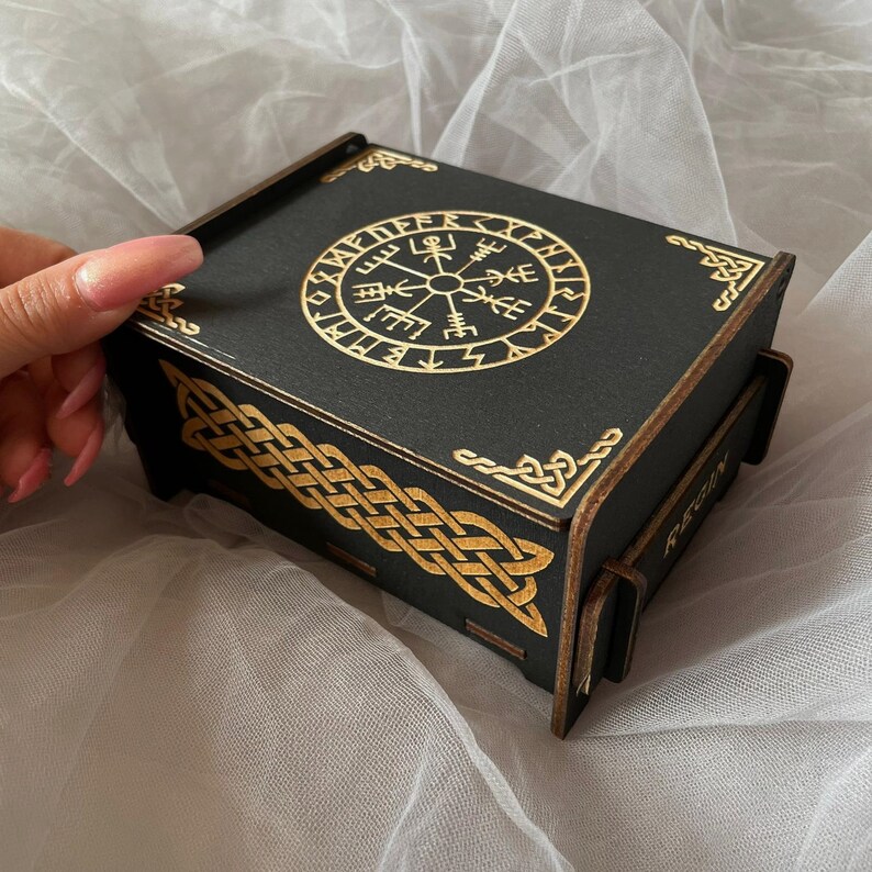 Wiccan Box // Jewelry Box // Witch Box // Altar Box // Tarot - Etsy