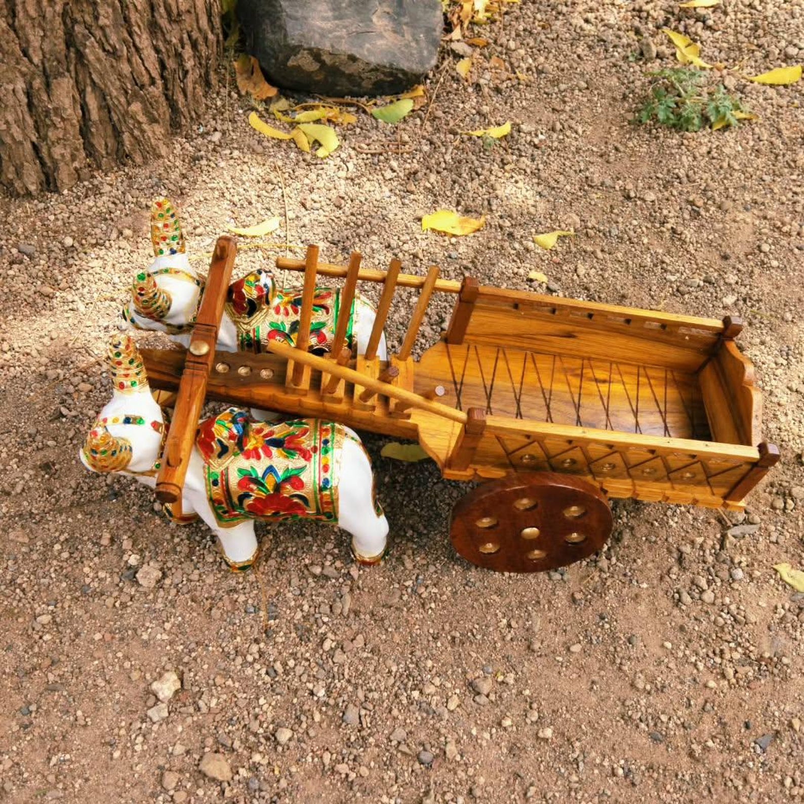 Indian Village Bullock Cart Wooden Statue Bullock Cart Rath Chariot ...
