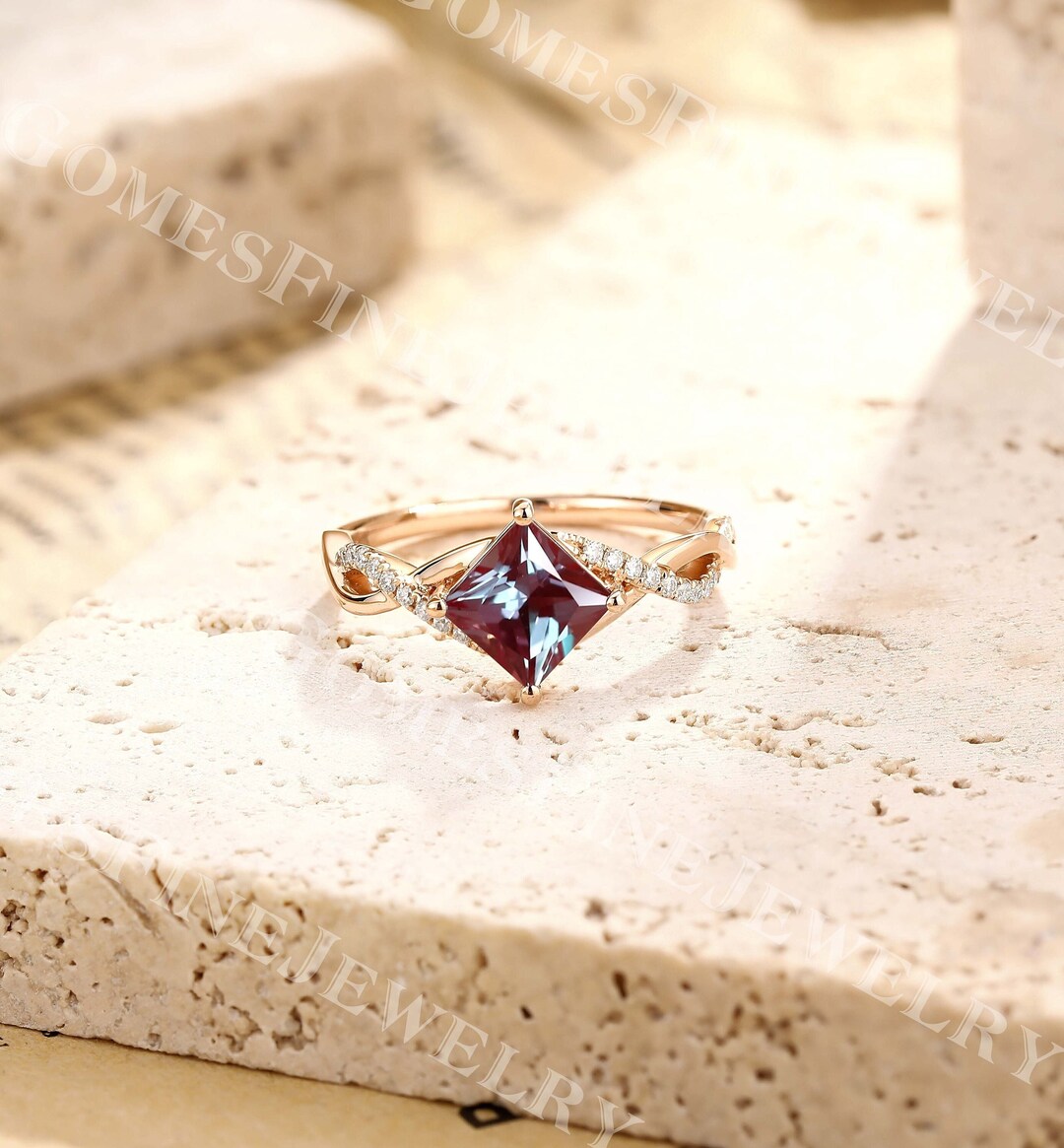 Princess Cut Alexandrite Engagement Ring | Unique Alexandrite Twisted ...