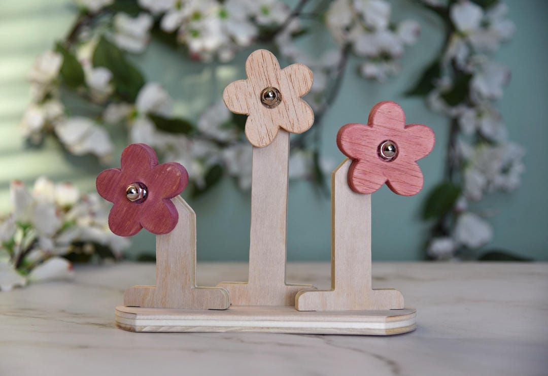 Updated Stand!! Flower Shaped Flavored Balsa Wood Chews on Stand for ...
