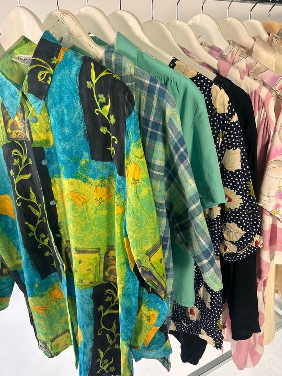 Vintage blouse bundle reseller - Gem