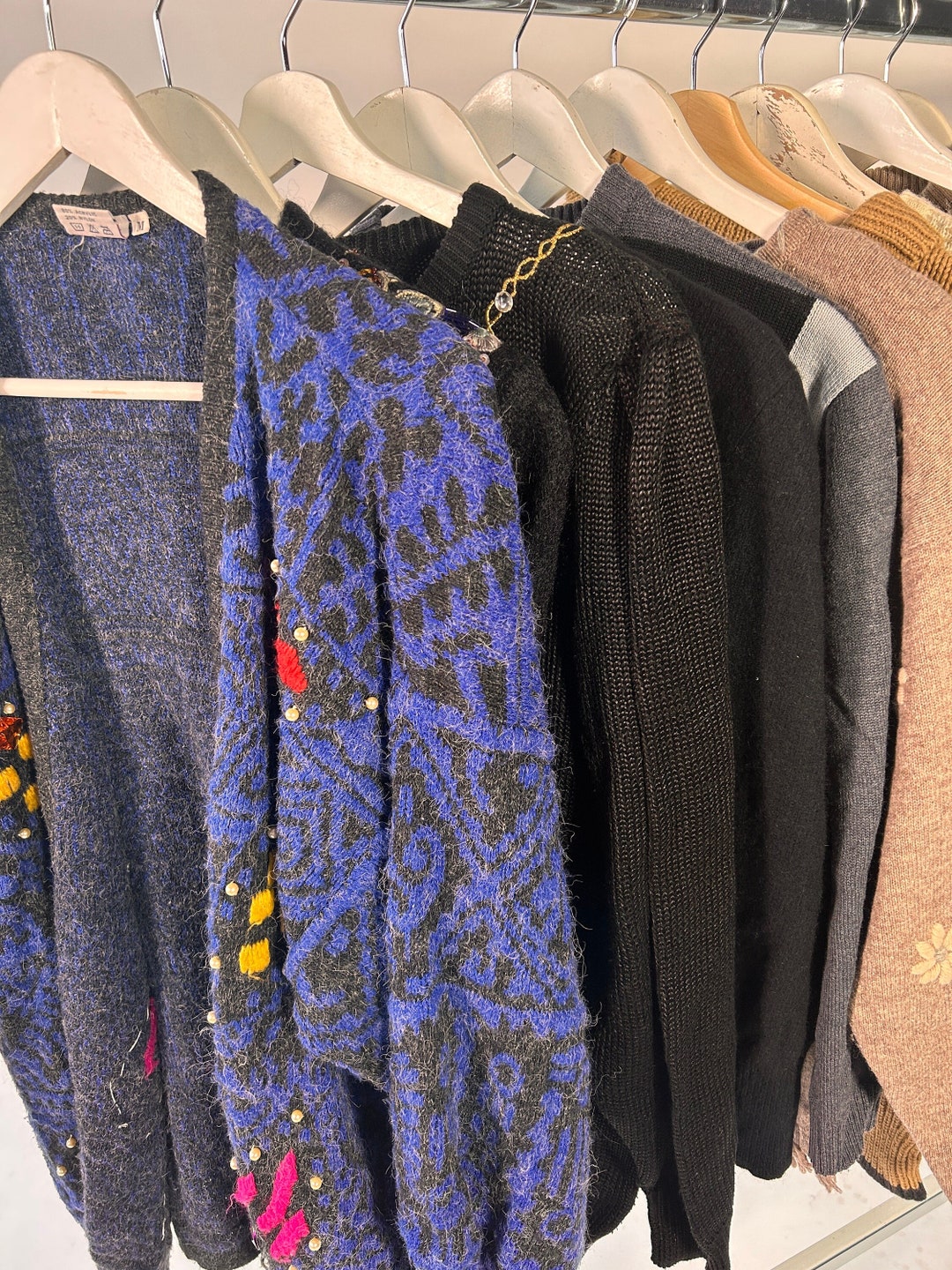 10x Vintage Application Jumpers Mix - Bulk Lot Retro Clothing - Curated ...