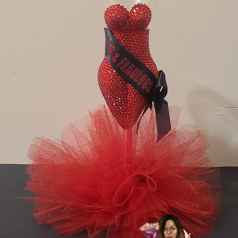 Diva Wine Glass - Etsy