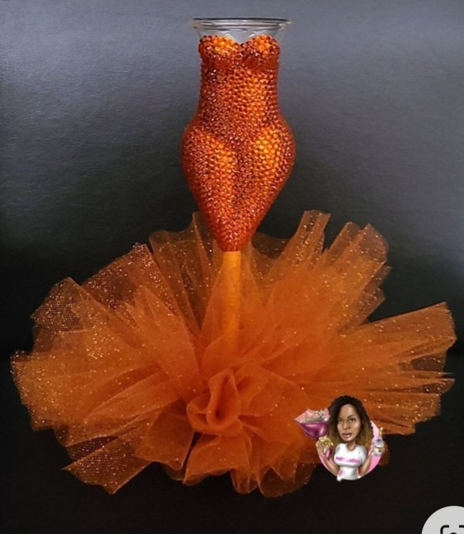 Diva Wine Glass - Etsy