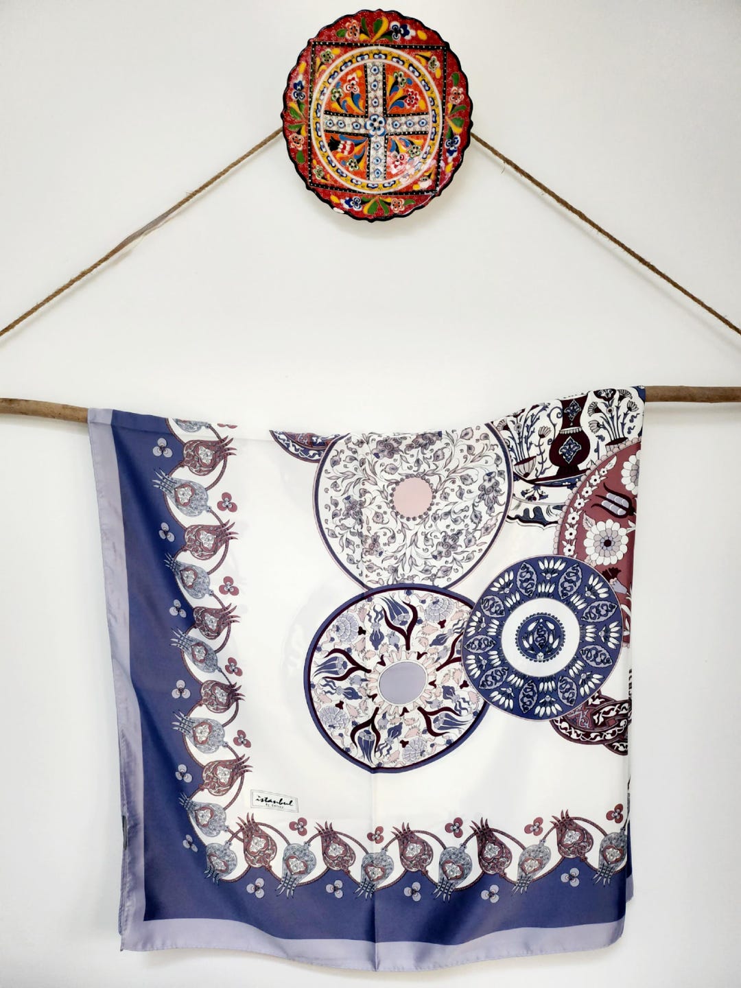 Turkish Ottoman Tulips Mosaic Tile Pattern Scarves Traditional Neck ...