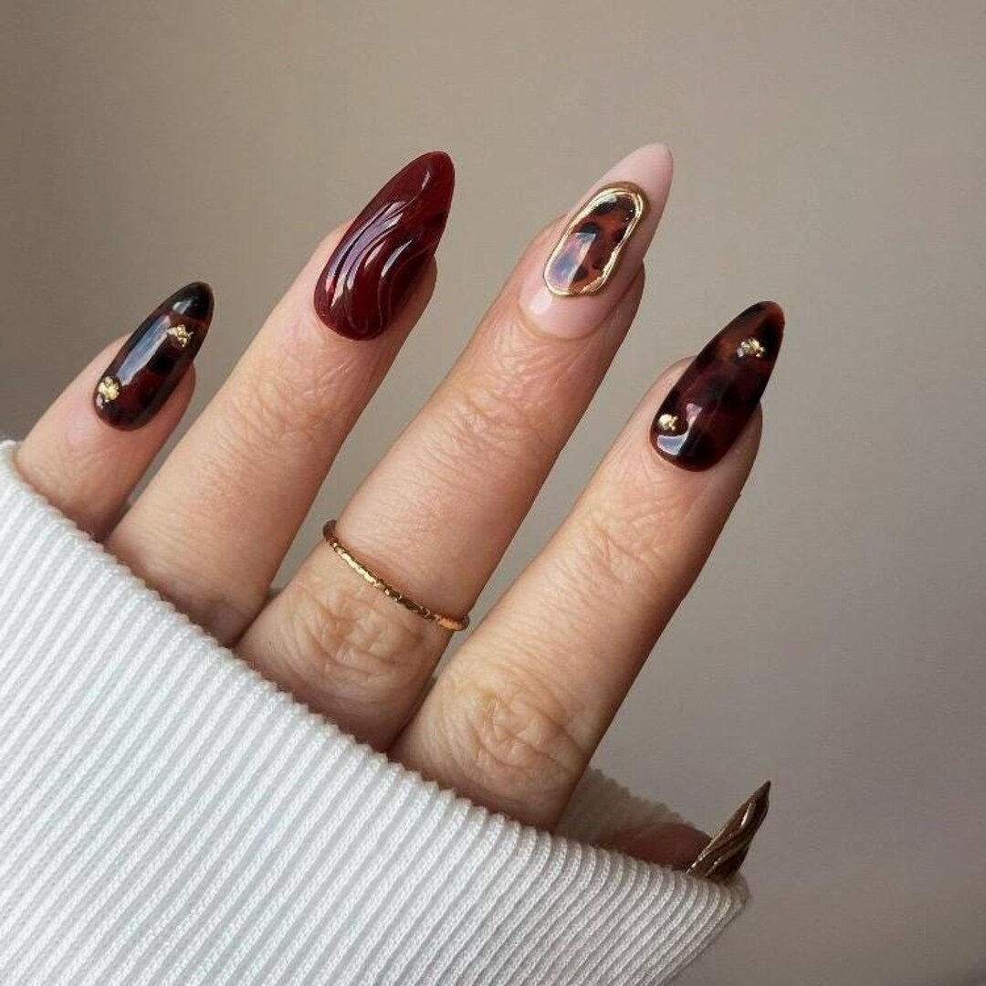 Tortoise Shell Press on Nails: 3D Gold Chrome, Jelly Red, Handmade Set ...