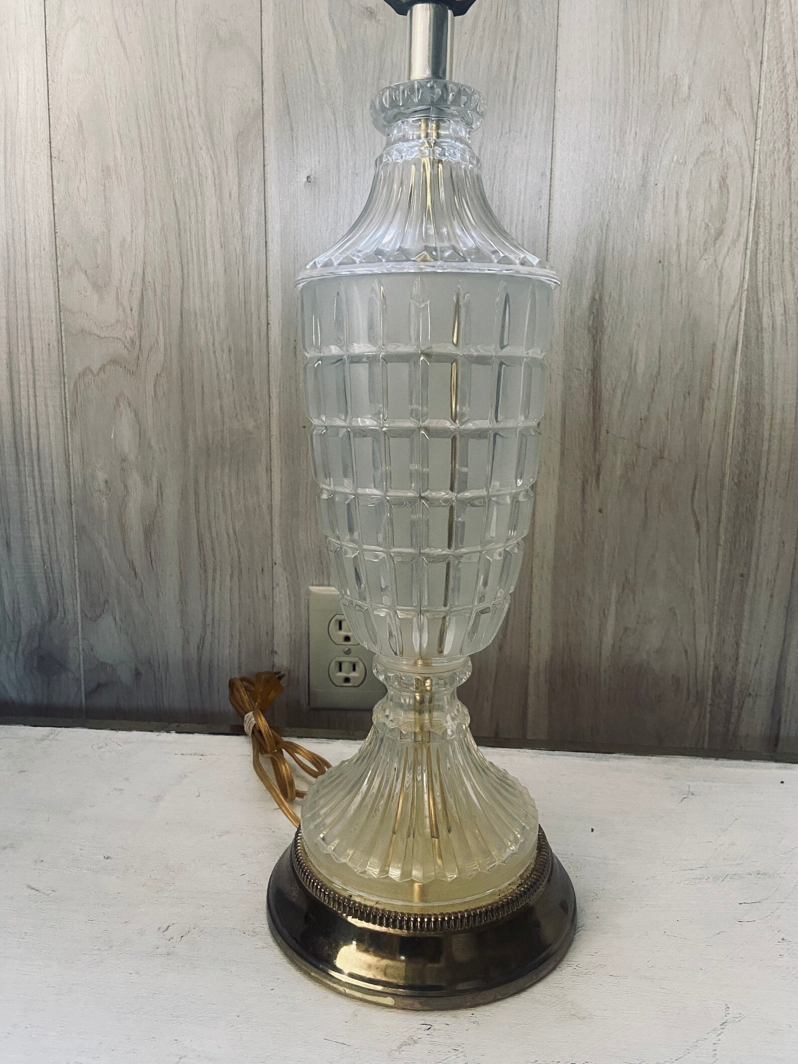 Vintage Mid Century Crystal Cut Table Lamp / Crystal Bedside - Etsy