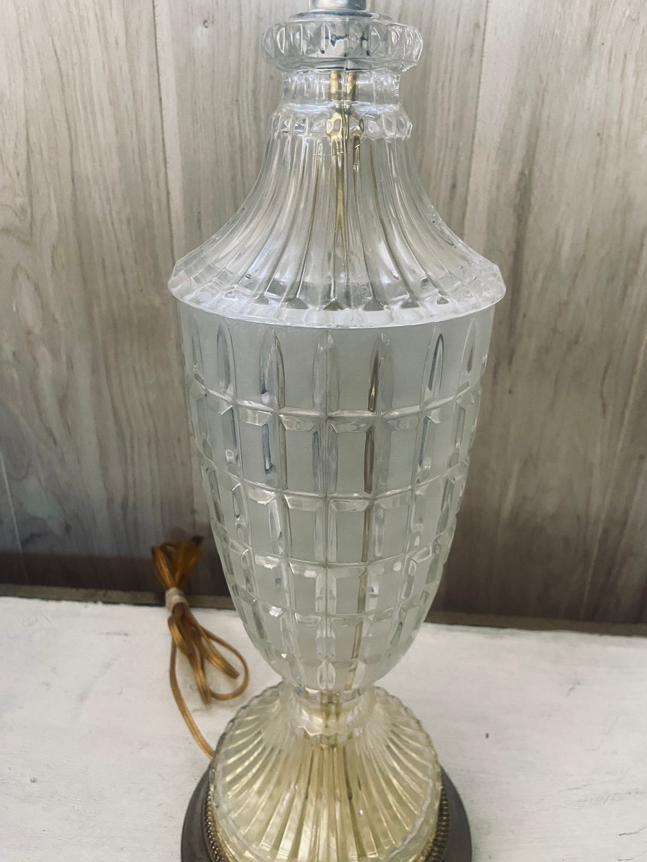 Vintage Mid Century Crystal Cut Table Lamp / Crystal Bedside - Etsy