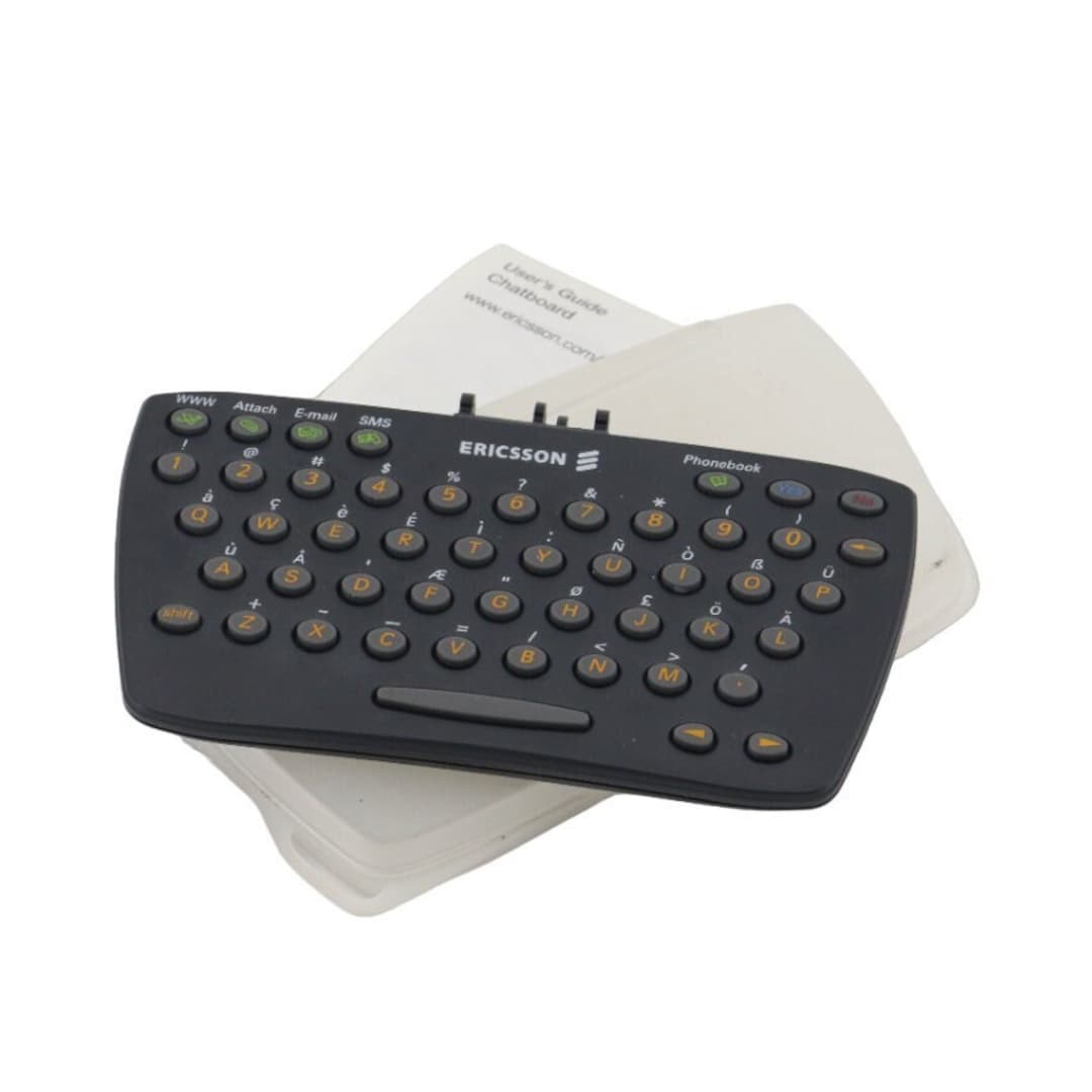 Vintage Ericsson Cell Mobile Phone Keyboard Unused With Case and Manual ...