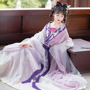 Beautiful Elegant Fairy Hanfu Dress/chinese Traditional Embroidered ...