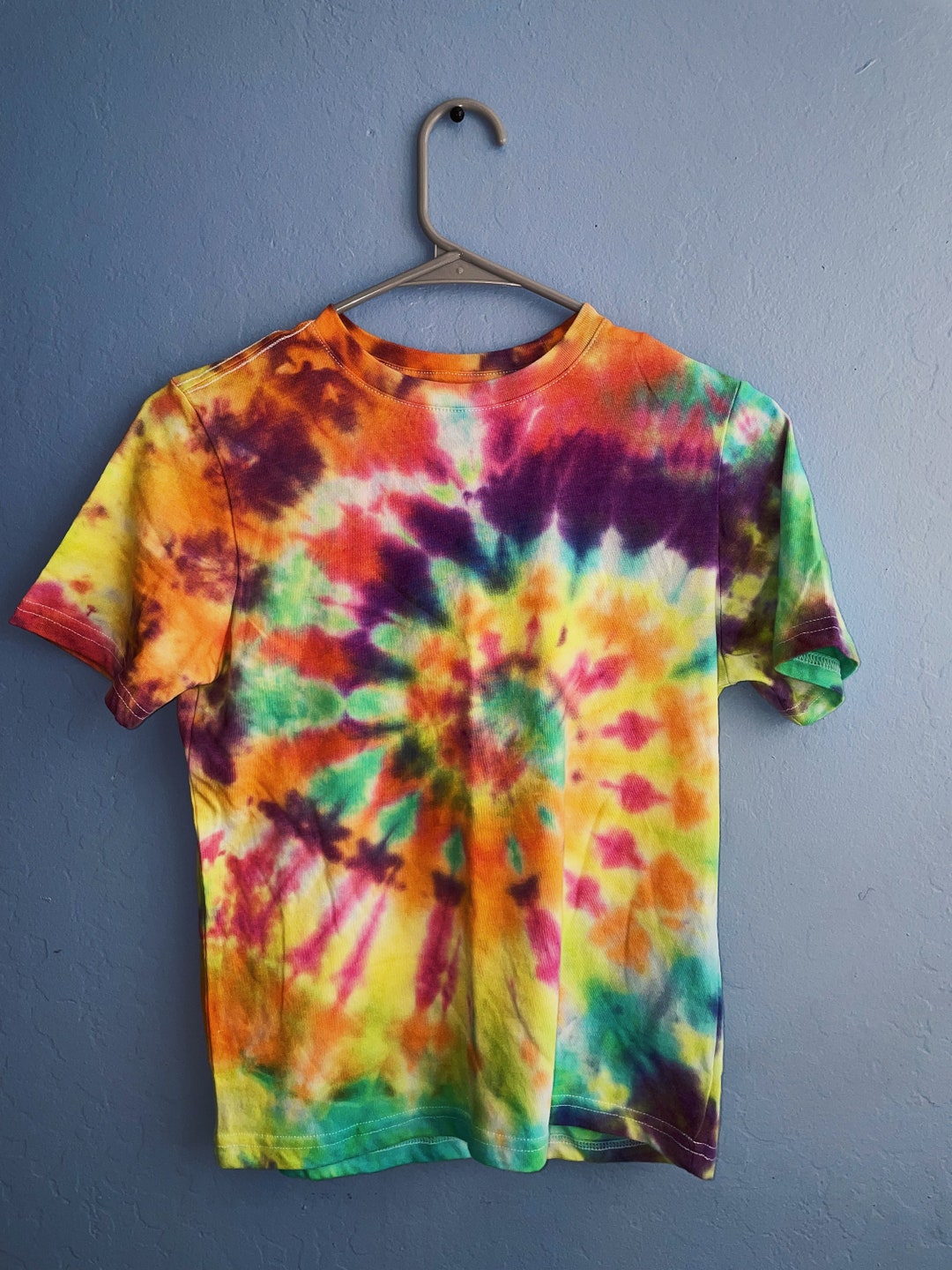 Inverted Rainbow Tee - Etsy
