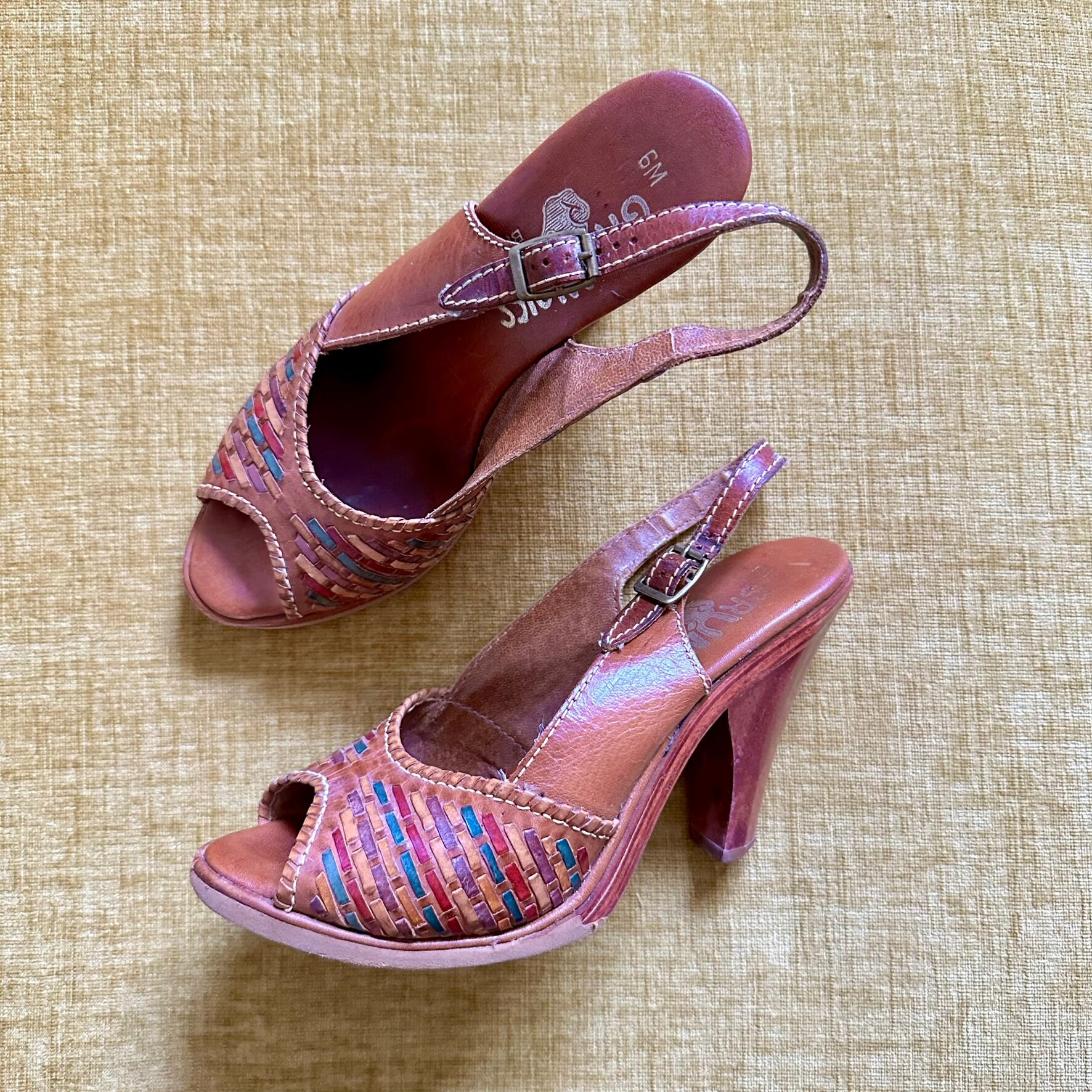 60s 70s Vintage Woven Leather Open Toe Wood Heel Sandals Brown Red ...