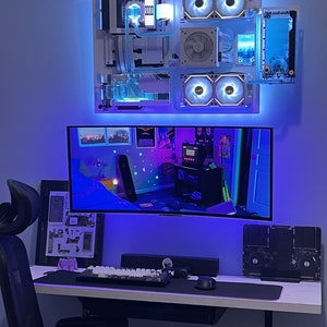 Wall Computer Dual Radiator, Wall Computer, Open Air Computer Case ...