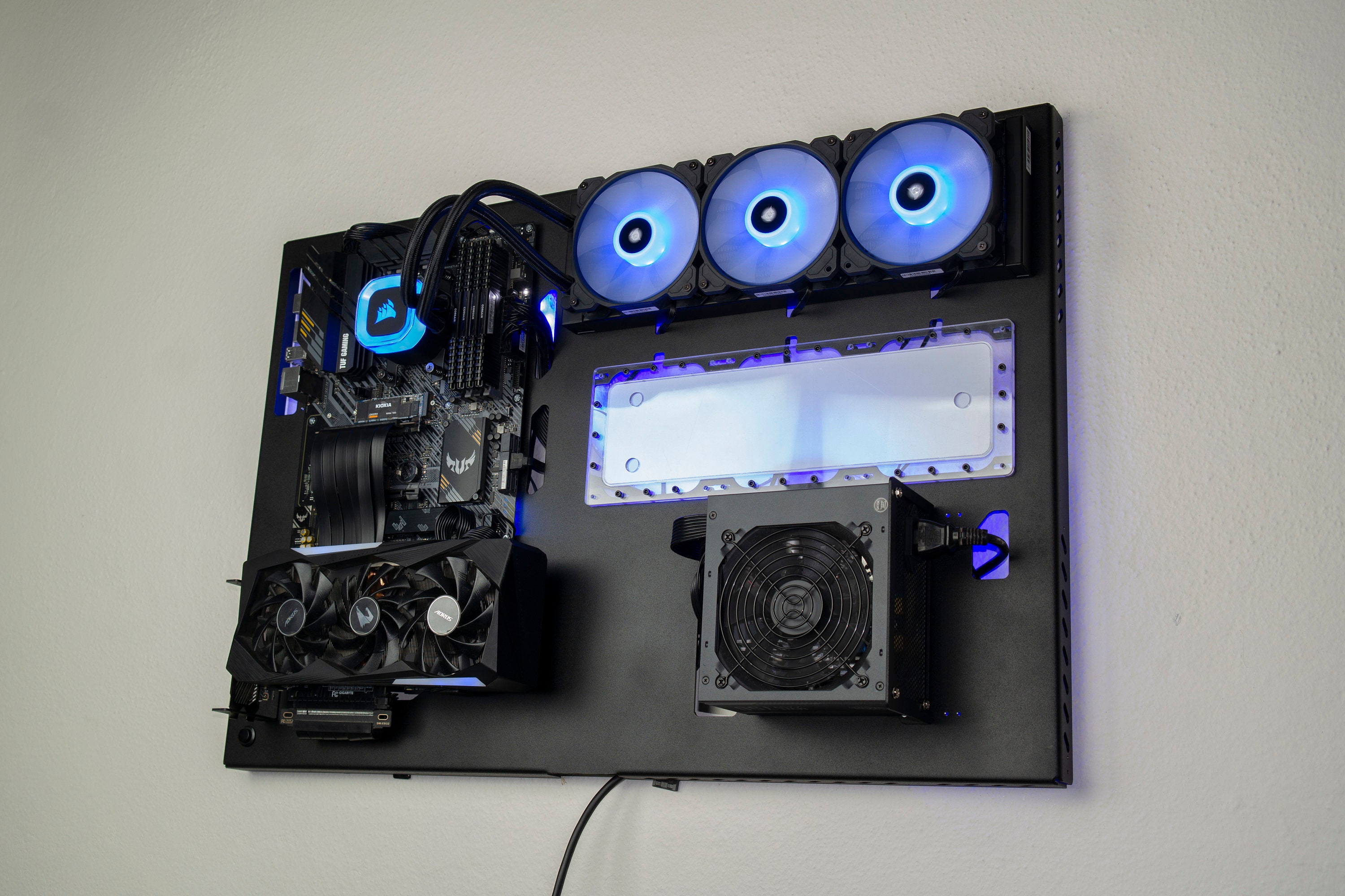 Wall Mounted Water Cooled Computer Customer Highlight: Watercooled