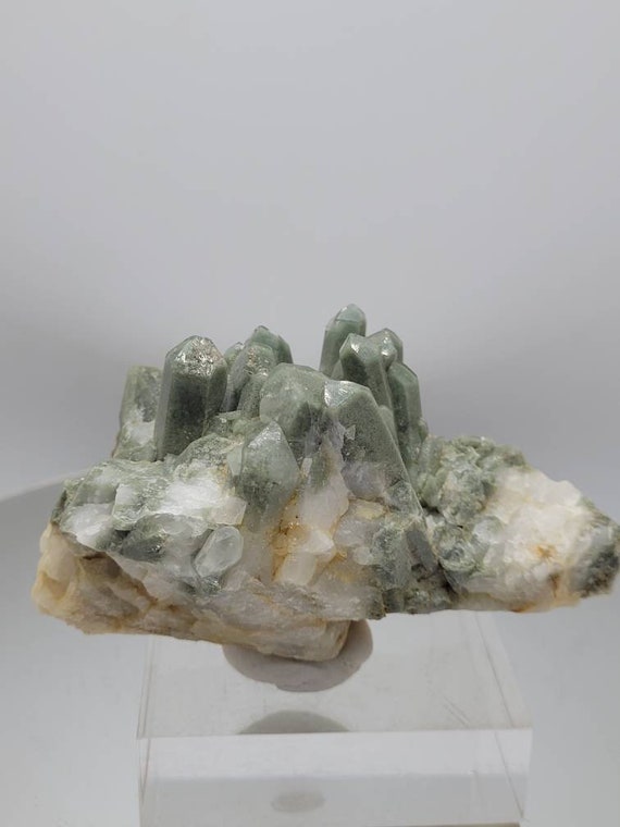 445g Chlorite Quartz Cluster With Multiple Double Terminations From ...