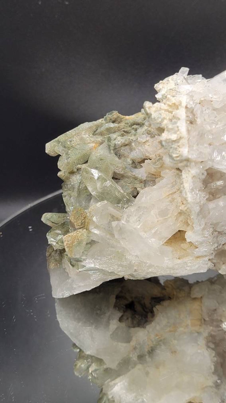 445g Chlorite Quartz Cluster With Multiple Double Terminations From ...