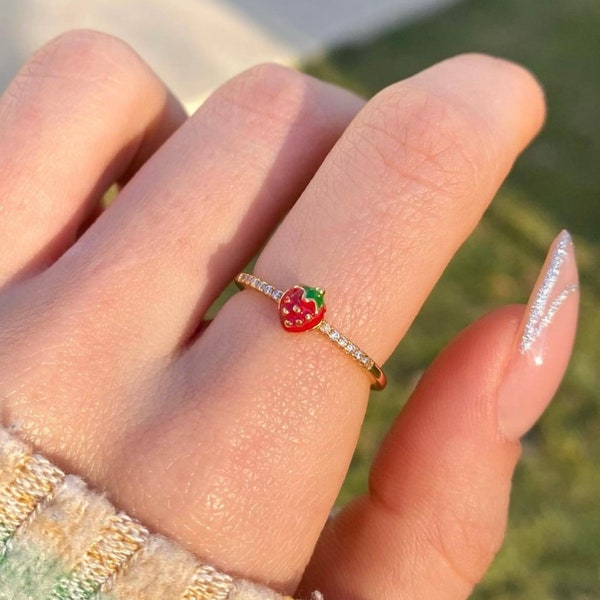 Strawberry Ring - Etsy