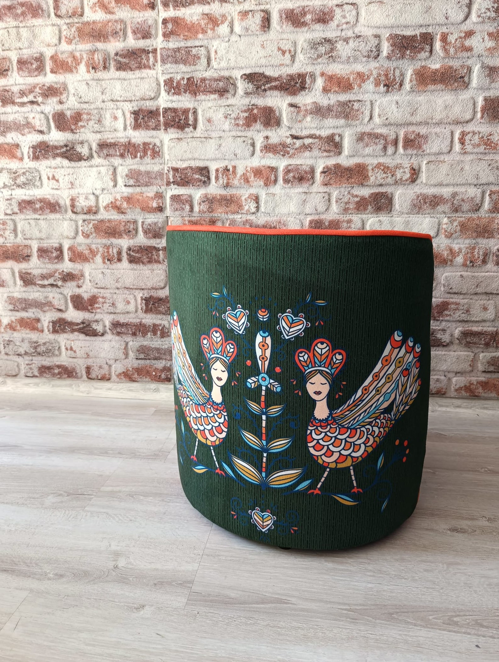 Round Tufted Pouf Peacock Ottoman, Boho Moroccan Footstool, Elegant ...