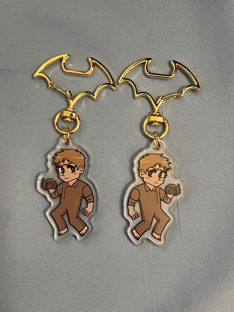 Outlast Protagonist Acrylic Keychains - Etsy