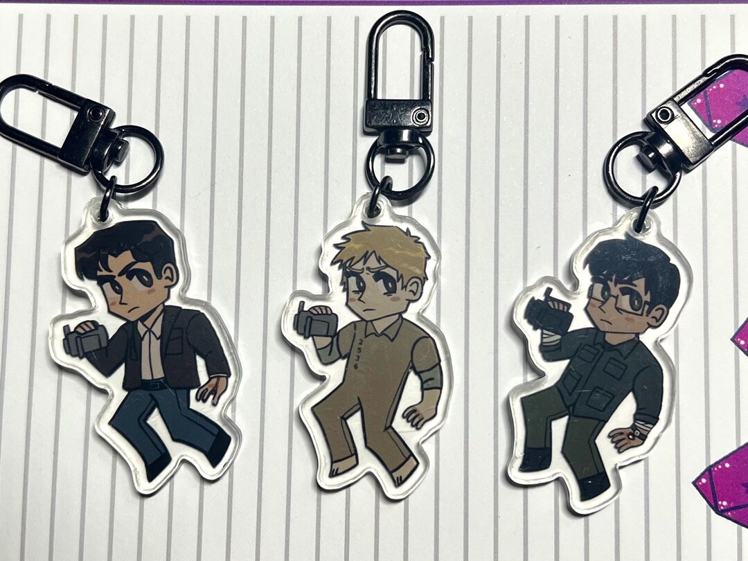 Outlast Protagonist Acrylic Keychains - Etsy
