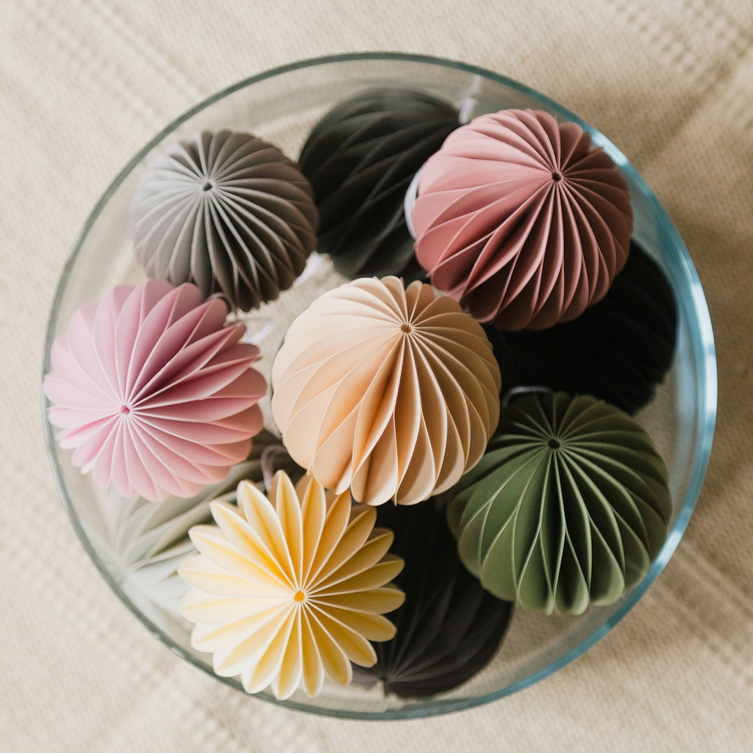 Paper Handmade Decoration - Christmas Decoration - Paper Ball ...