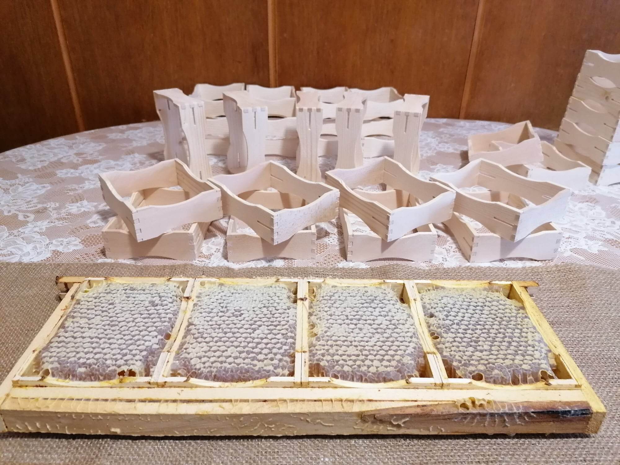 Wood Honeycomb Frames for Beekeepers,small Frame Size 103.5x130mm - Etsy