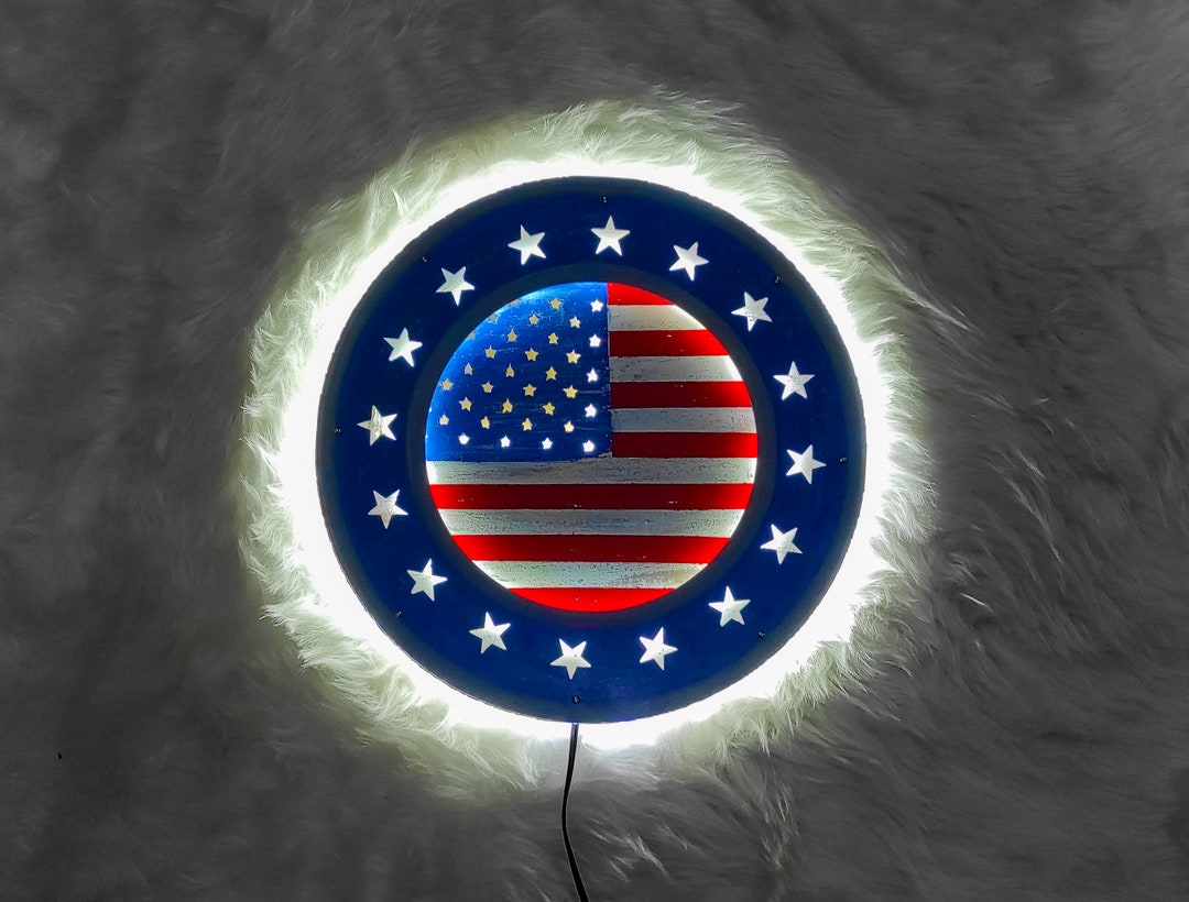 İlluminated Vintage American Flag, American Flag Wall Art, American ...