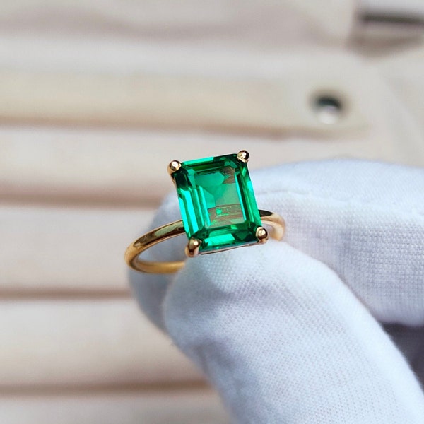 Lab Created Emerald Ring - Etsy