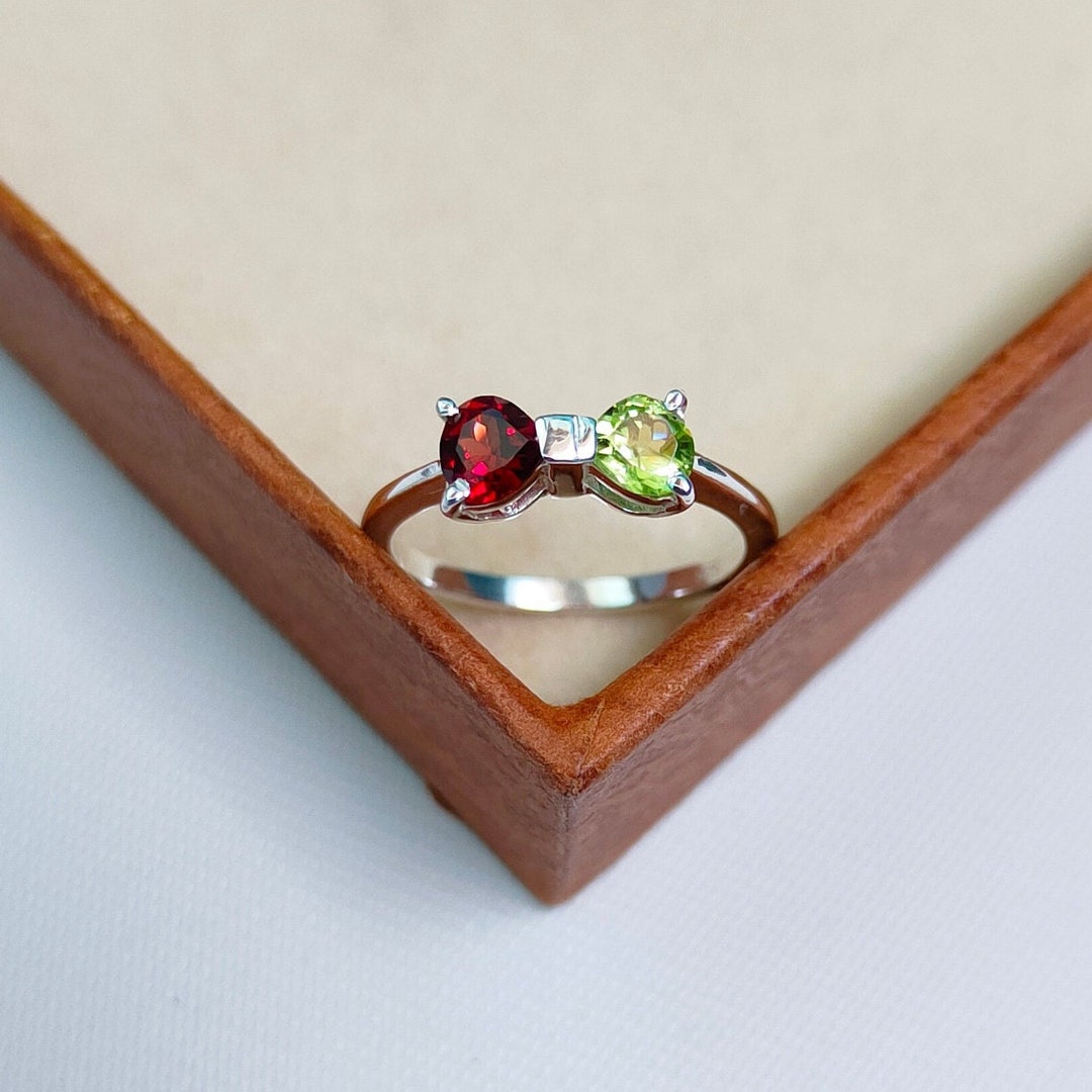 Peridot and Red Garnet Heart Ring: Sterling Silver Engagement Band Ring ...