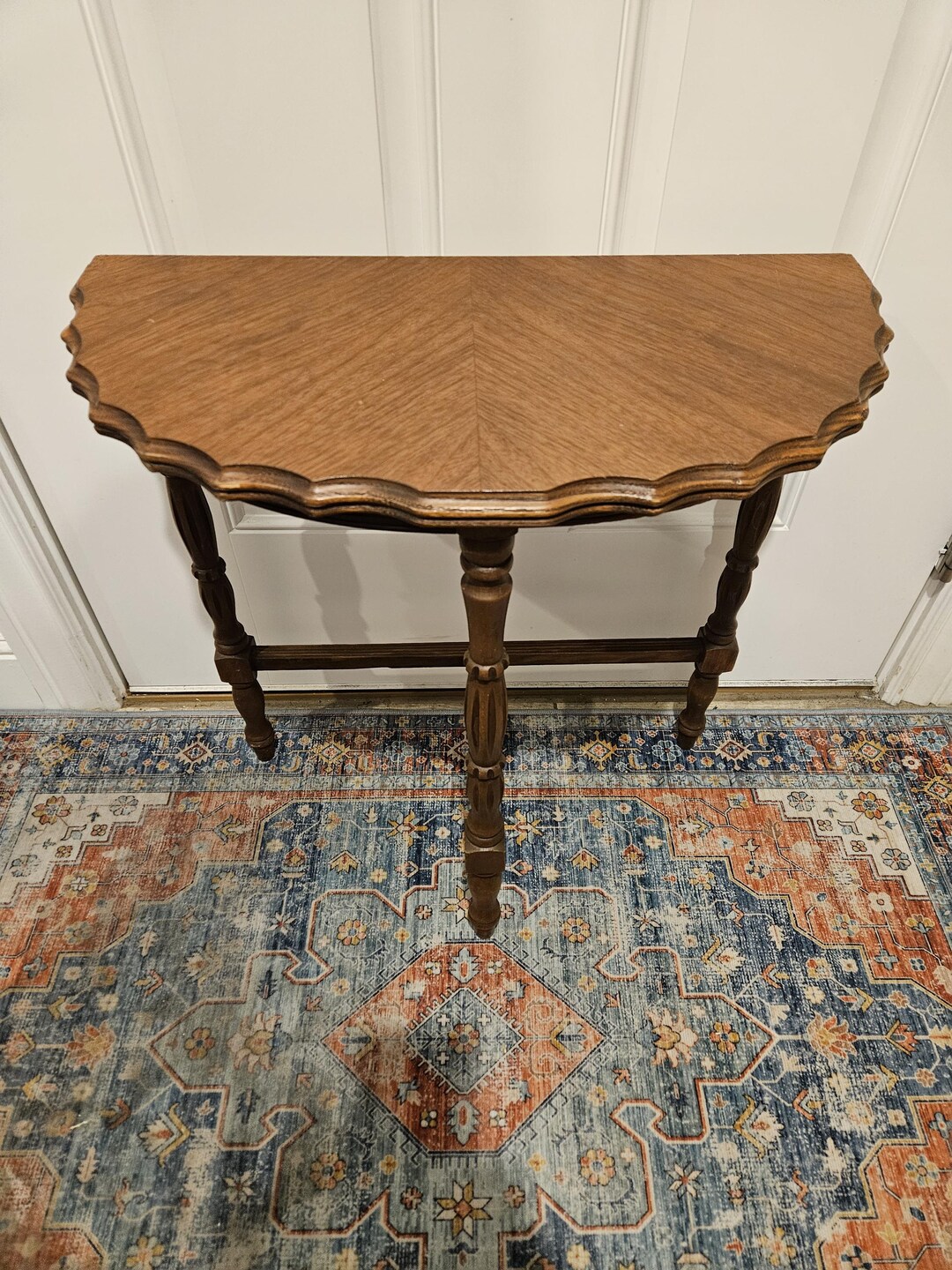 Antique/vintage Scalloped Edge Console Table - Etsy