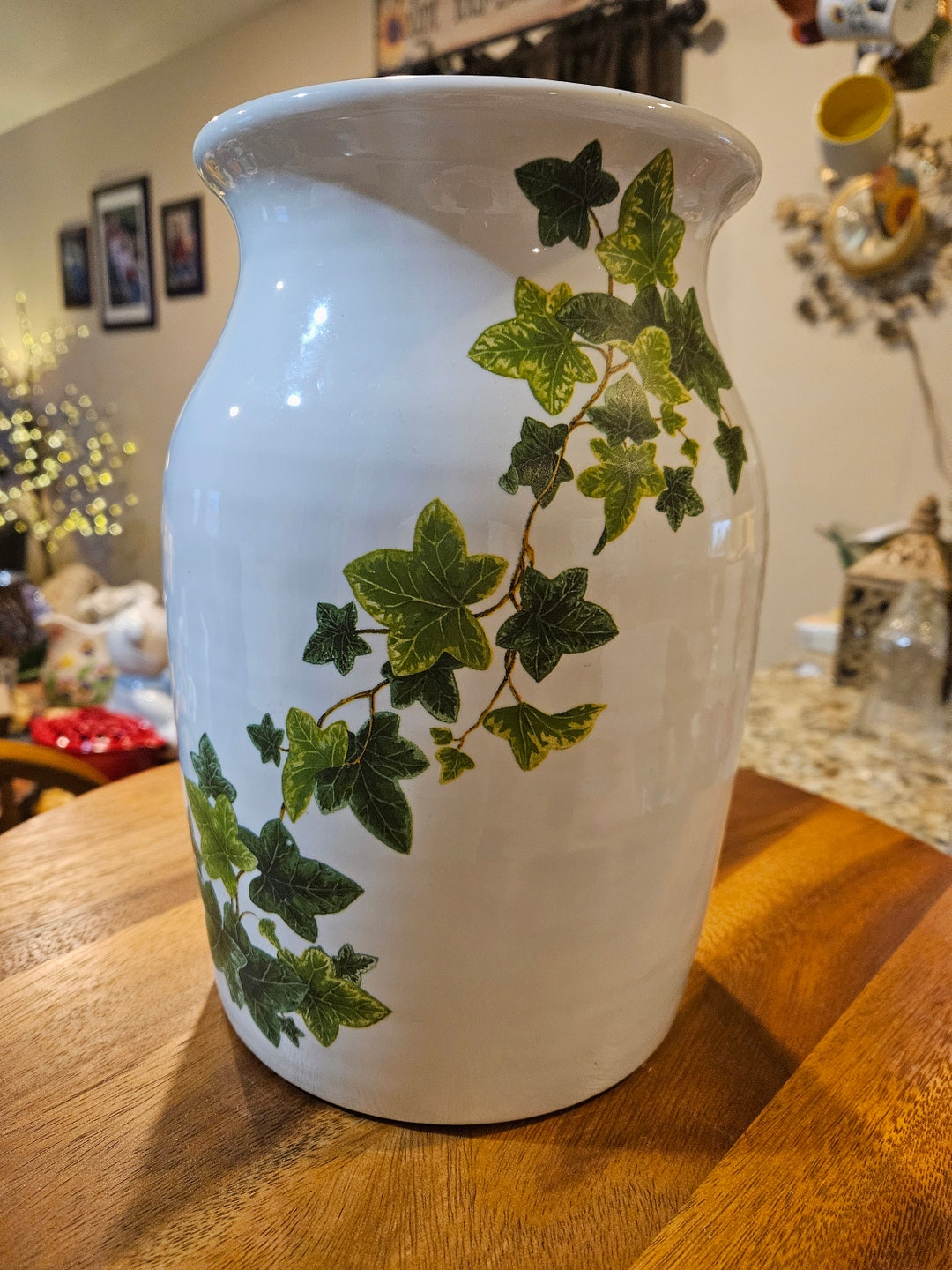 Vintage Harris Potteries White and Green Ivy Ceramic Pot - Etsy