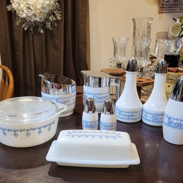 Pyrex Snowflake - Etsy