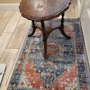 Antique Scalloped Edge Table - Etsy