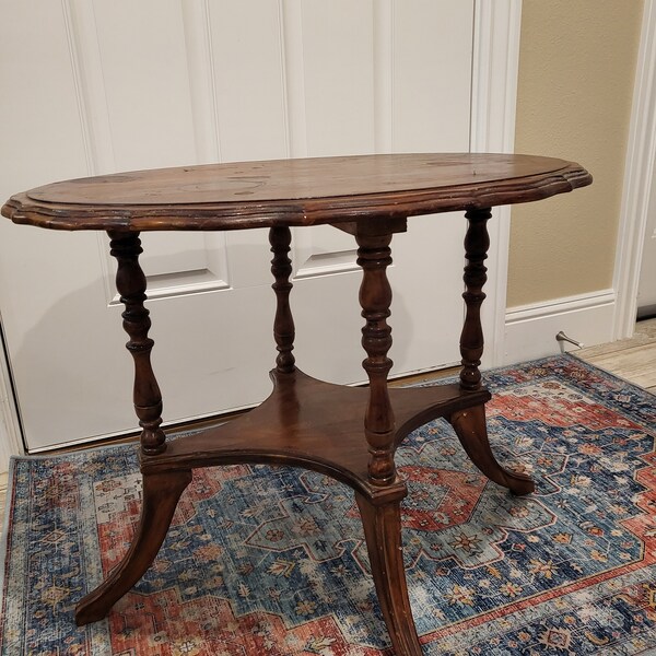 Scallop Table - Etsy