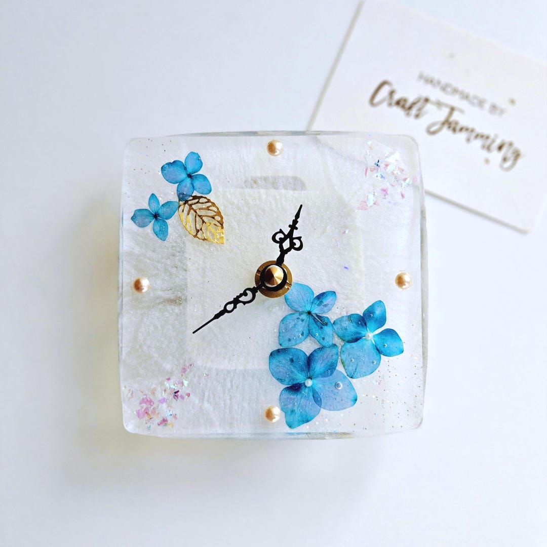 Blue Hydrangea Mini Clock, Pressed Flower Decoration, Square 10cm - Etsy UK