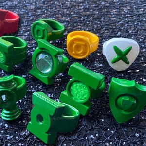 Earth 3 Power Ring Replica, Crime Syndicate, Green Lantern, Silver Age ...