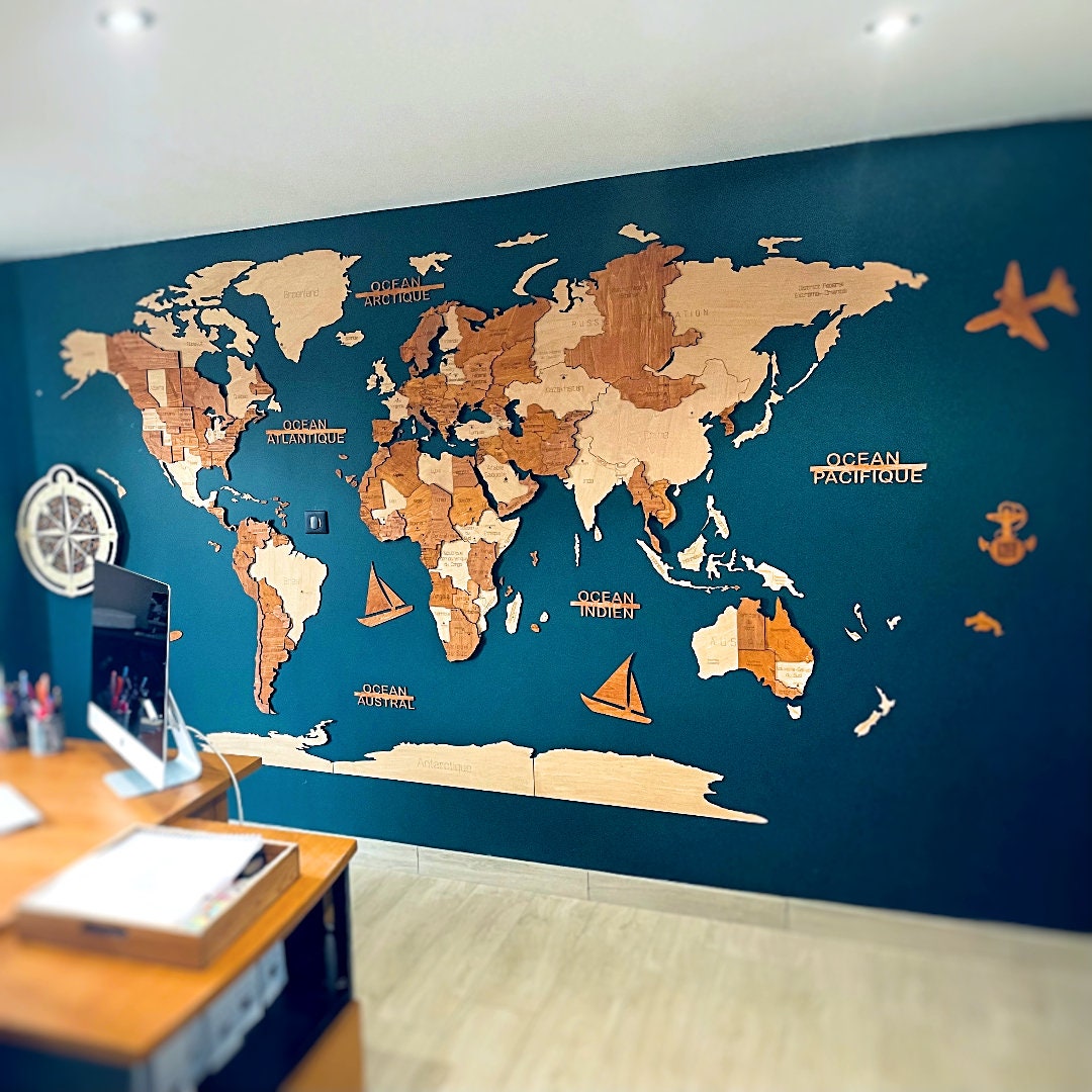 Carte du Monde Bois en Français, Décoration murale Pays du Monde, Map ...