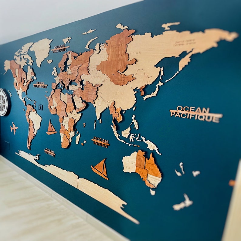 Carte du Monde Bois en Français, Décoration murale Pays du Monde, Map ...