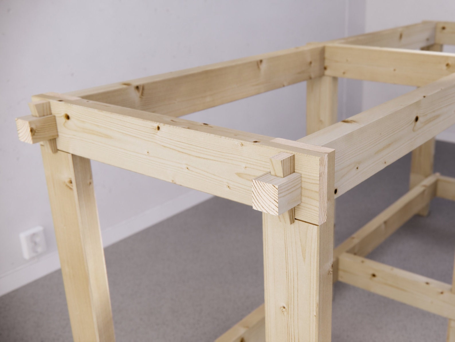 Two-by-four Workbench With Easy Wedged Tenon Joinery - Etsy
