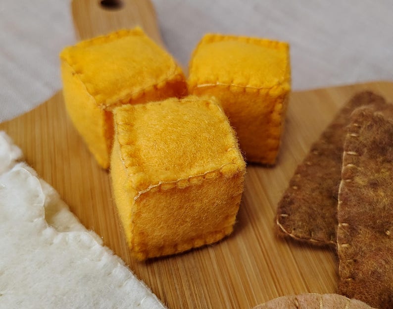 Felt Cheese and Crackers Board Charcuterie Play Toy Food Pretend ...