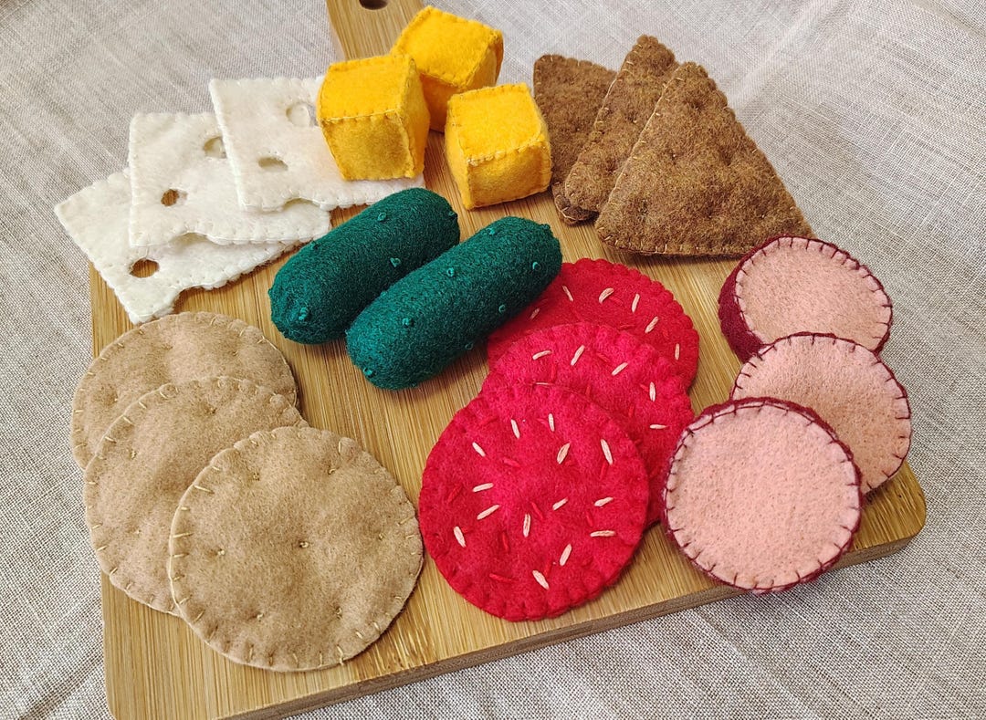 Felt Cheese and Crackers Charcuterie Play Toy Food Pretend Kitchen Set ...