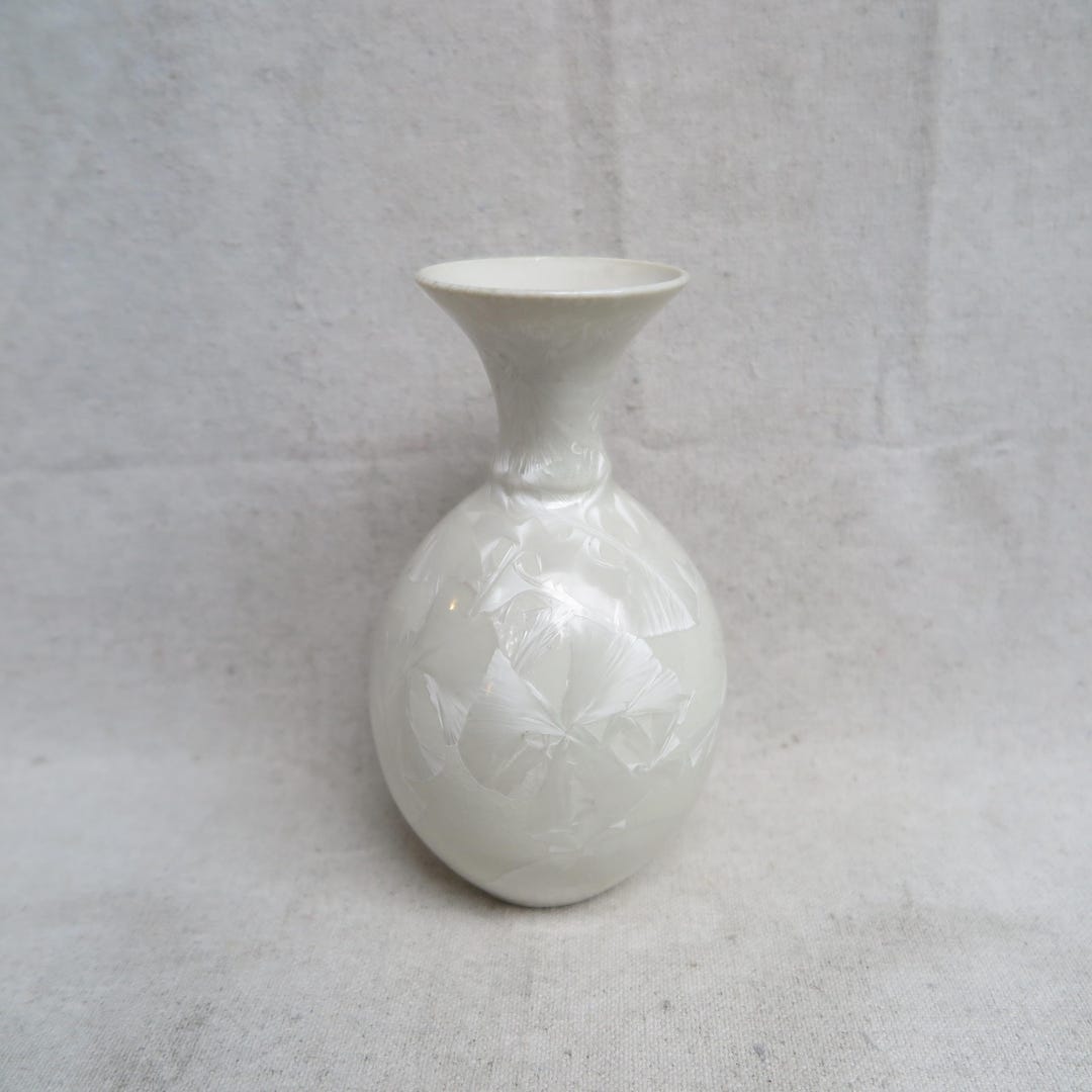 Vintage Dale Donovan Pearl White Crystalline Glaze Art Pottery Fluted ...