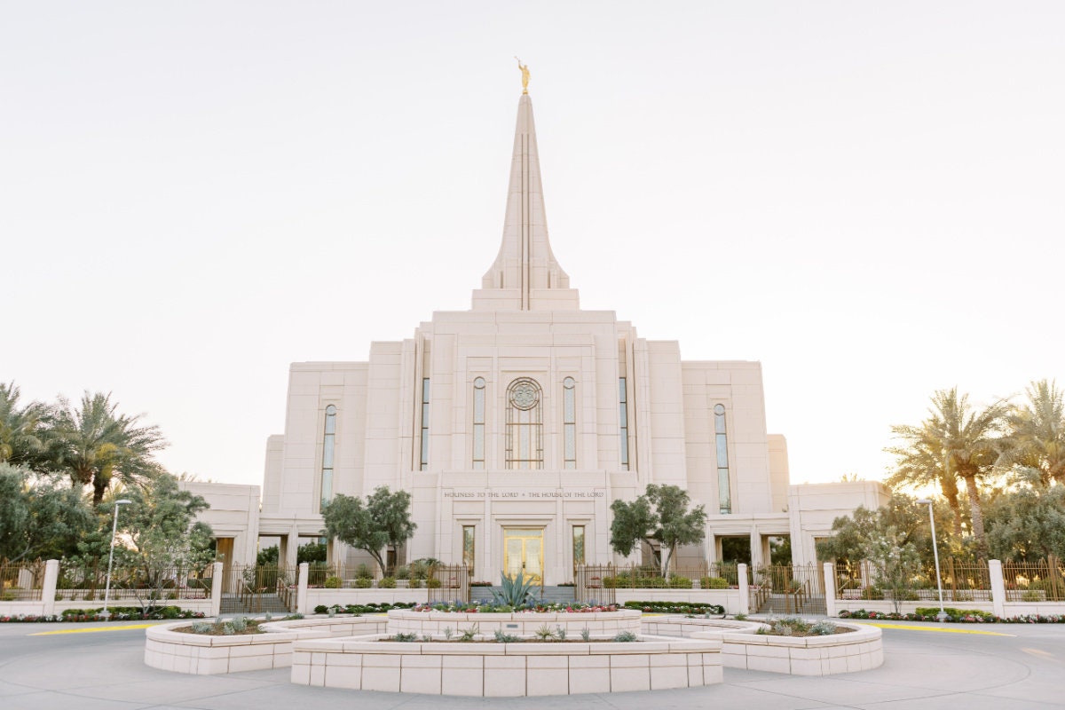 Gilbert, Arizona Temple Print - Etsy