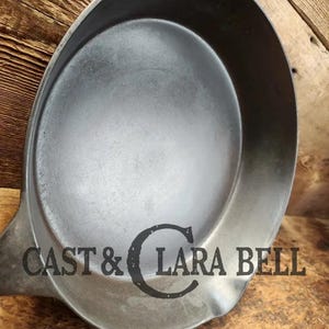 Beautiful Wapak 8 Cast Iron Skillet. Straight Logo, 8. Great Daily User ...