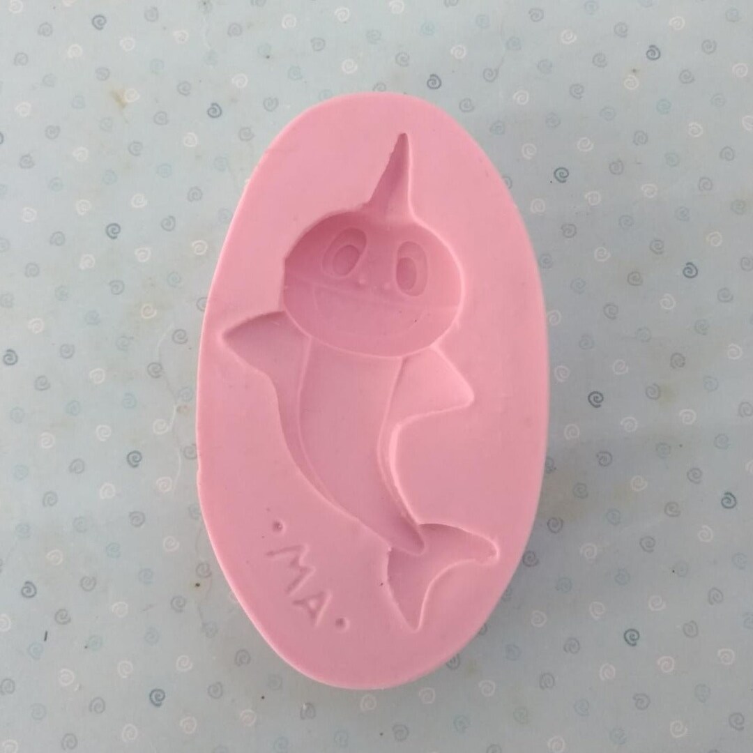 Store Closing Sale - MA 552 Medium Shark Silicone Mold for Clay Dolls ...