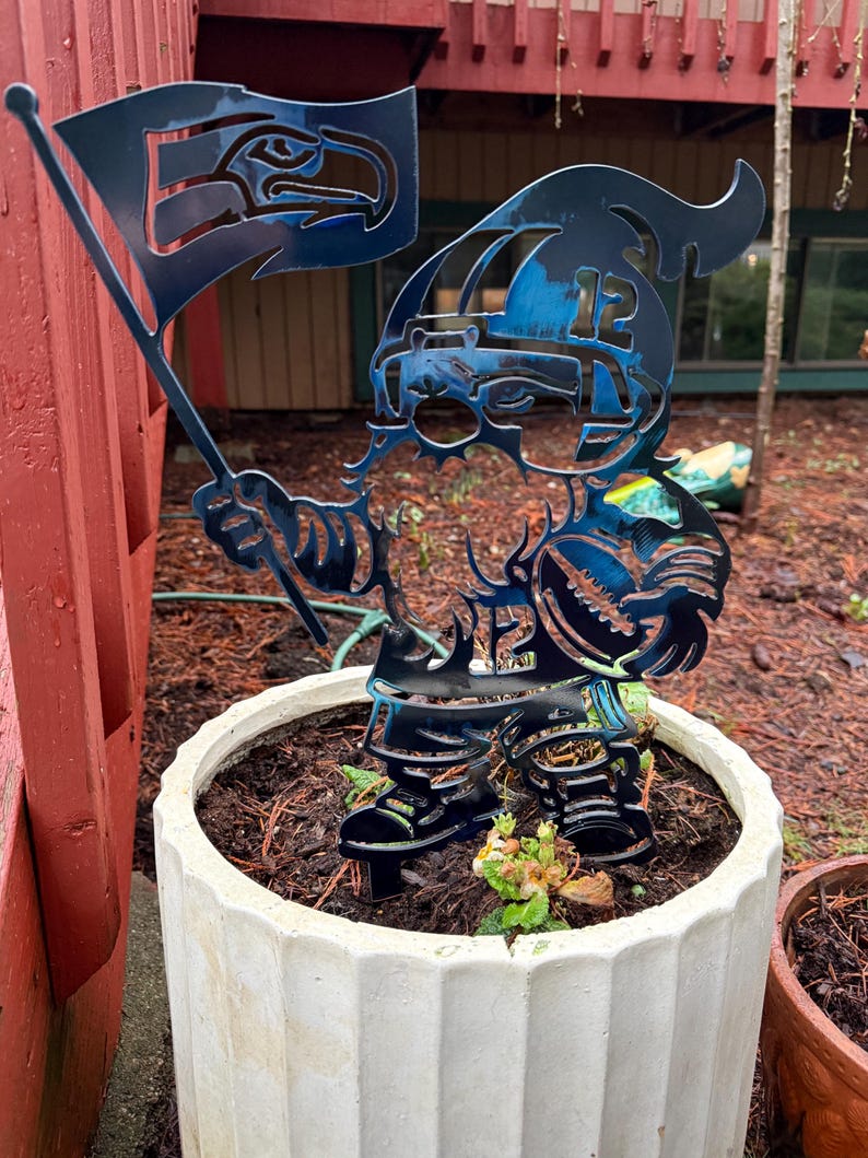 Seattle Seahawks Garden Gnome - Etsy