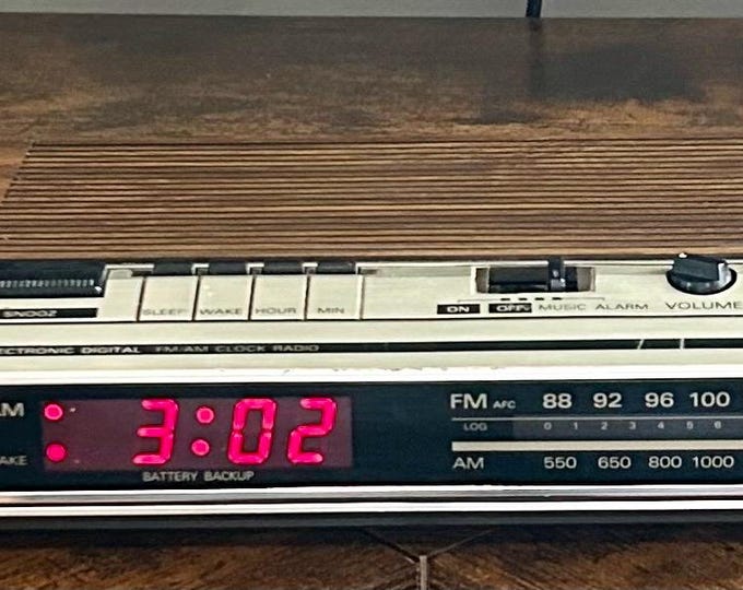 General Electric Digital Clock Radio AM FM Model EA 7-4634B Vintage ...