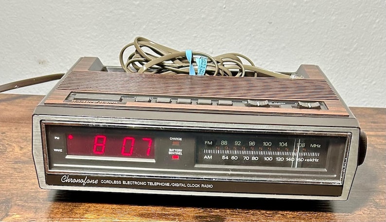 Vintage Radio Shack Woodgrain Chronofone Et-380 Clock. No Telephone - Etsy