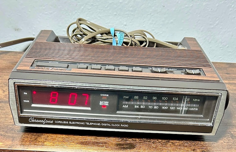 Vintage Radio Shack Woodgrain Chronofone Et-380 Clock. No Telephone - Etsy